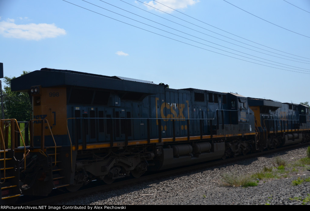 CSX 998